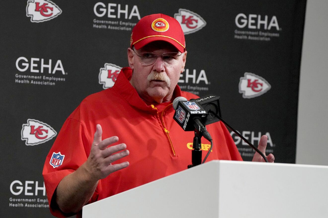 Andy Reid breaks silence on DeAndre Hopkins' modest Chiefs debut | Marca