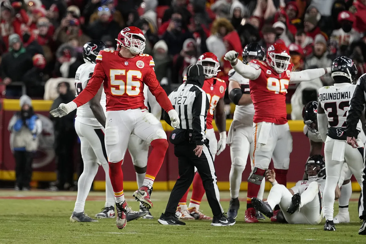 Referee explains his position after latest controversial pro-Chiefs ...