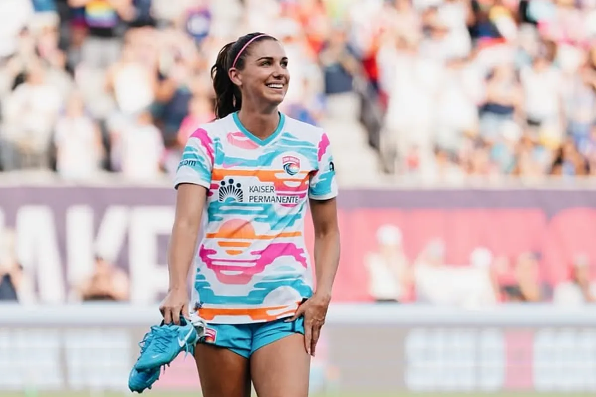"I'm back": Alex Morgan announces her return to soccer in new role | Marca