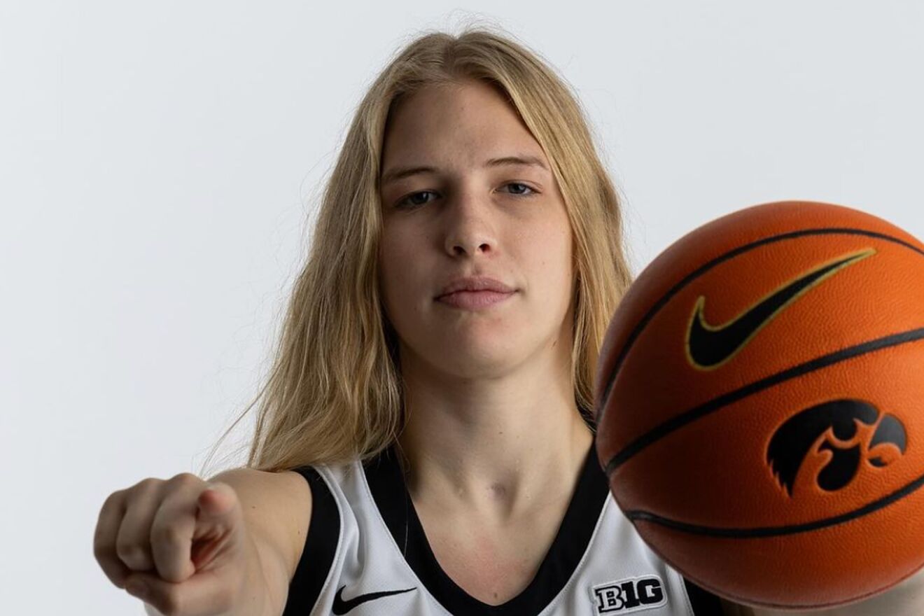 Caitlin Clark's medically disqualified ex-Iowa Hawkeye teammate retires ...