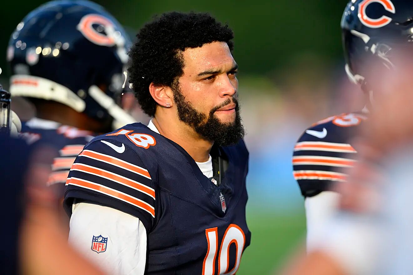 Caleb Williams and the Bears are division leaders, but no one is betting on them to win it, and ...