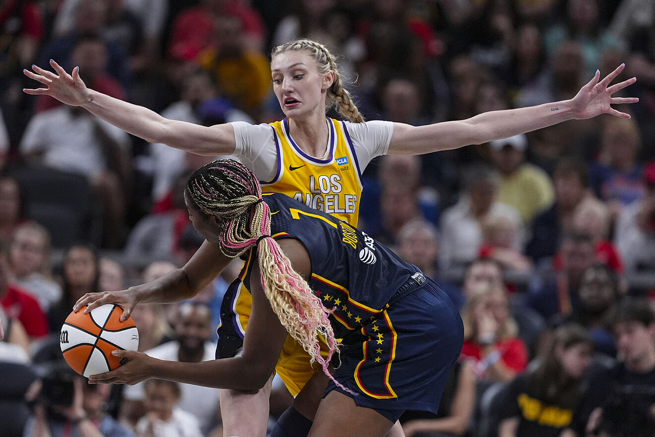 WNBA fans love Cameron Brink's pregame outfit: What did she wear? | Marca