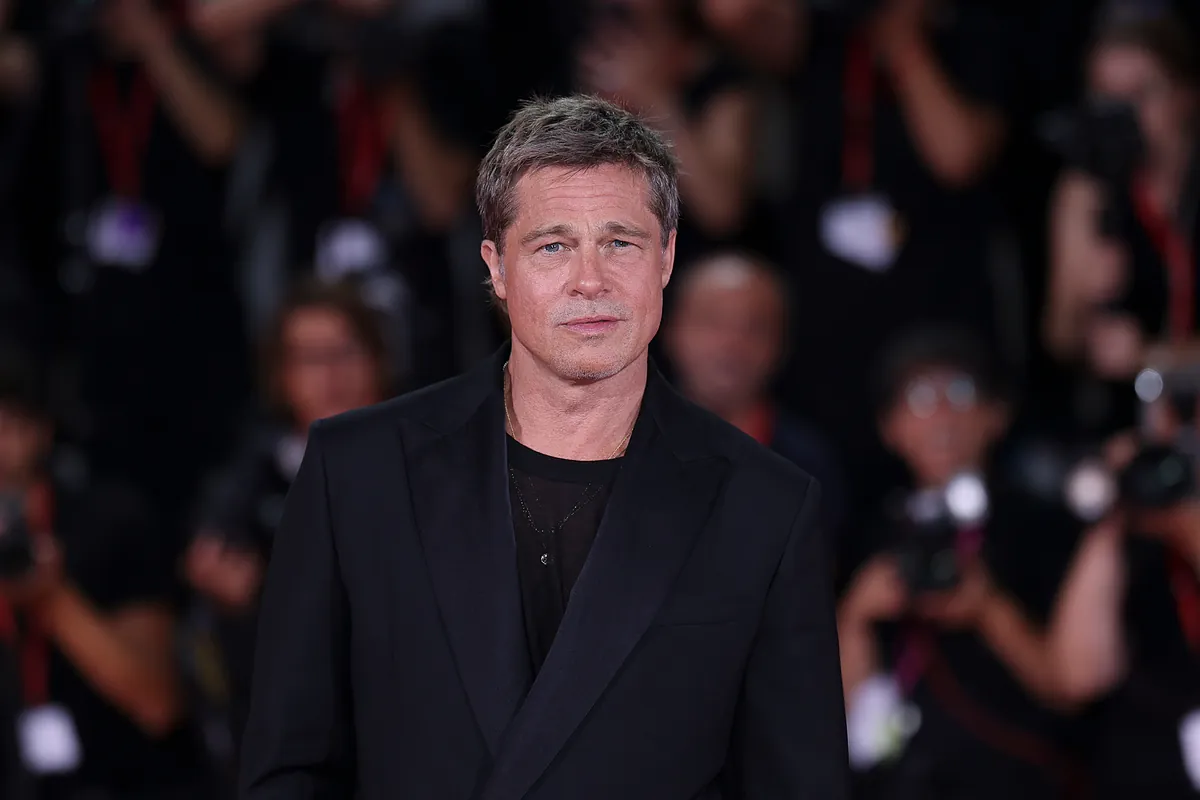 Brad Pitt's transformation is striking and fans can't get enough of his ...