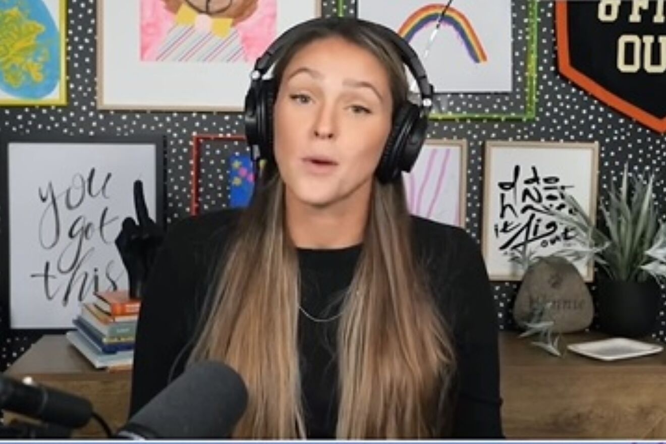 Kylie Kelce flings a barb at Joe Rogan: "Promise You're Not Going to ...