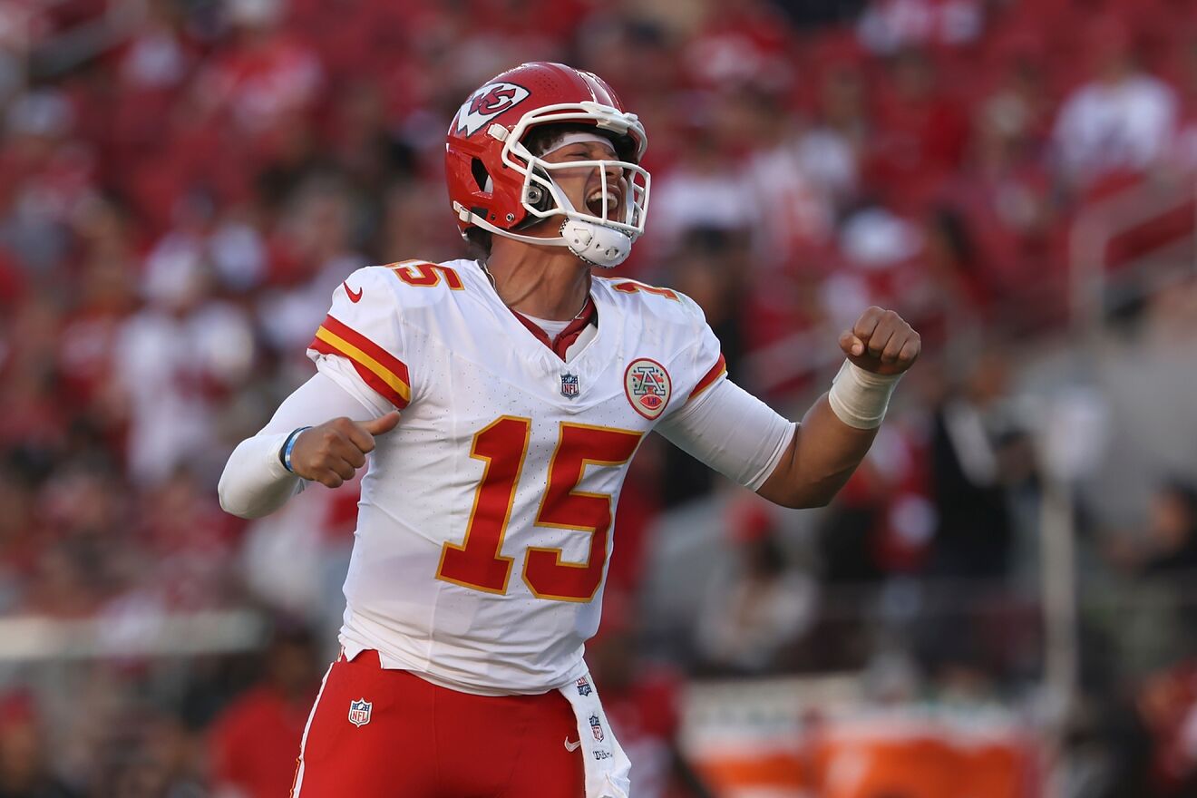 Patrick Mahomes is struggling, but why are the Chiefs still undefeated ...