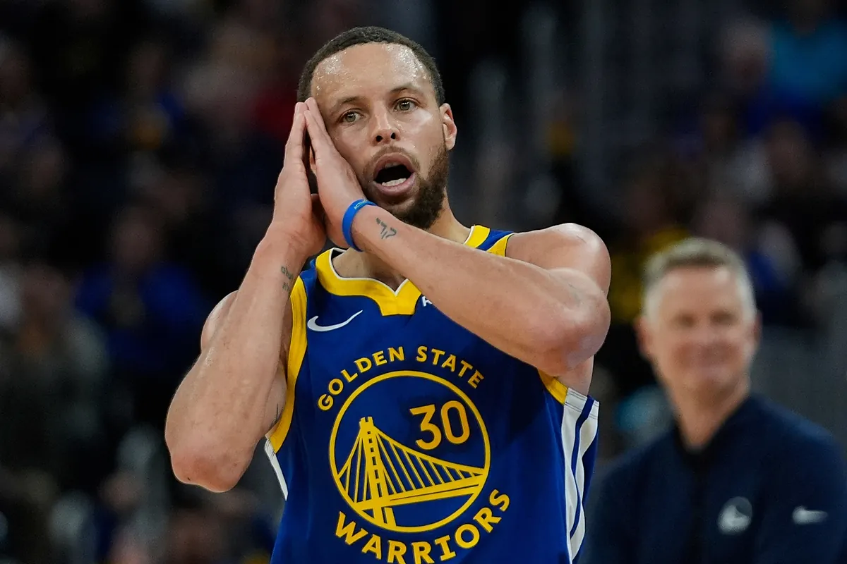 Steph Curry's 'night-night' celebration ends Mavericks' hopes early | Marca