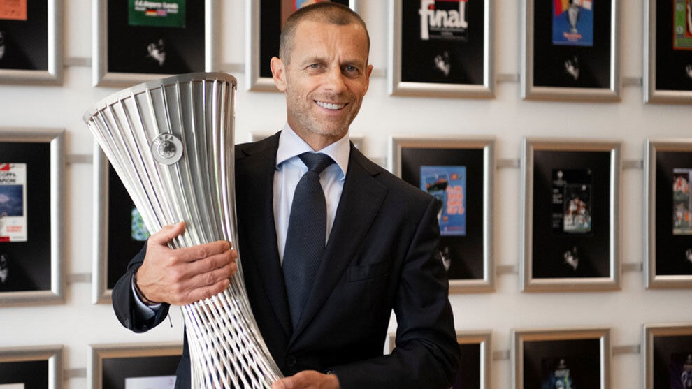 Conference League: Presentado el trofeo de la Conference League | Marca