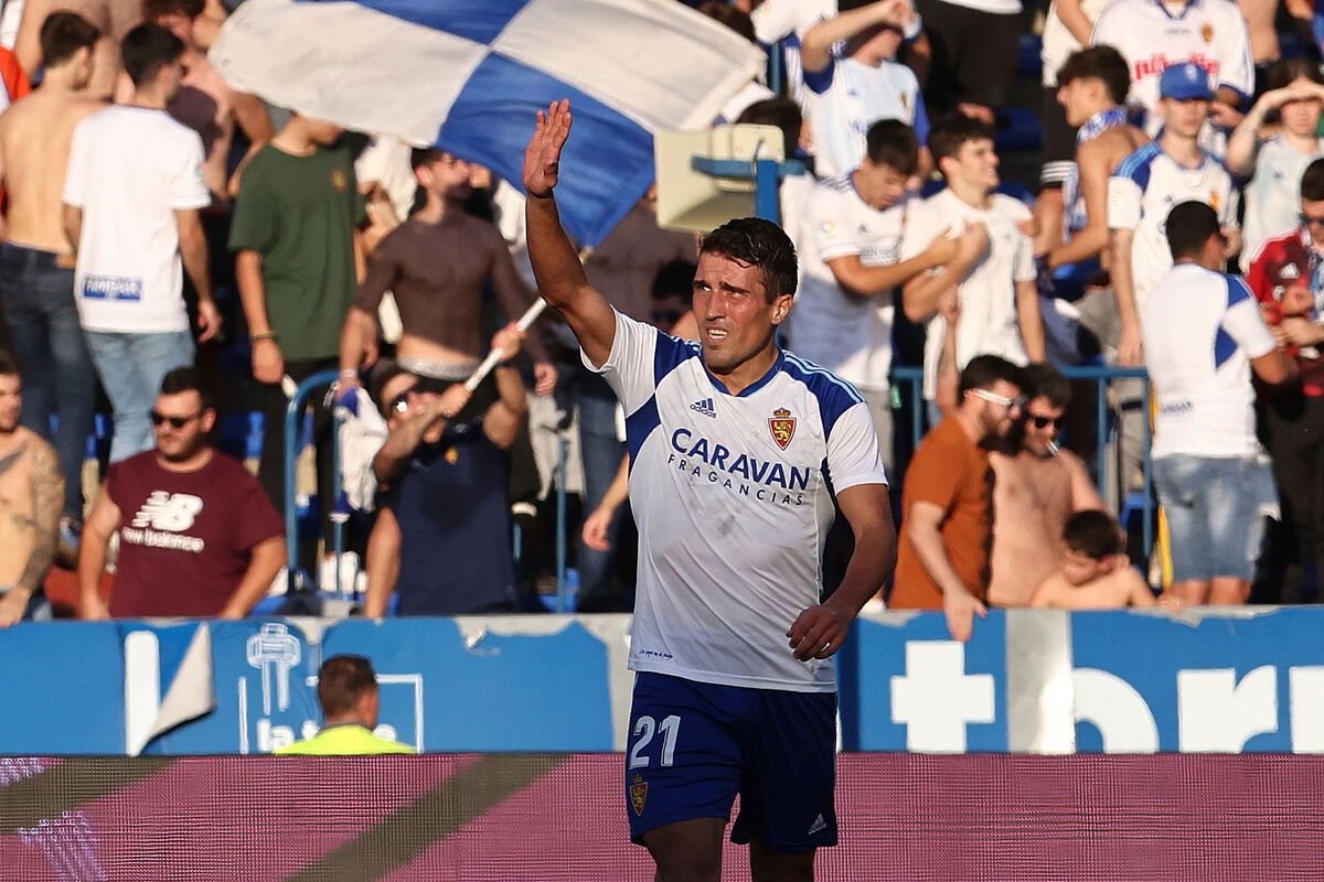 Real Zaragoza: Zapater, con cuerda para rato | Marca