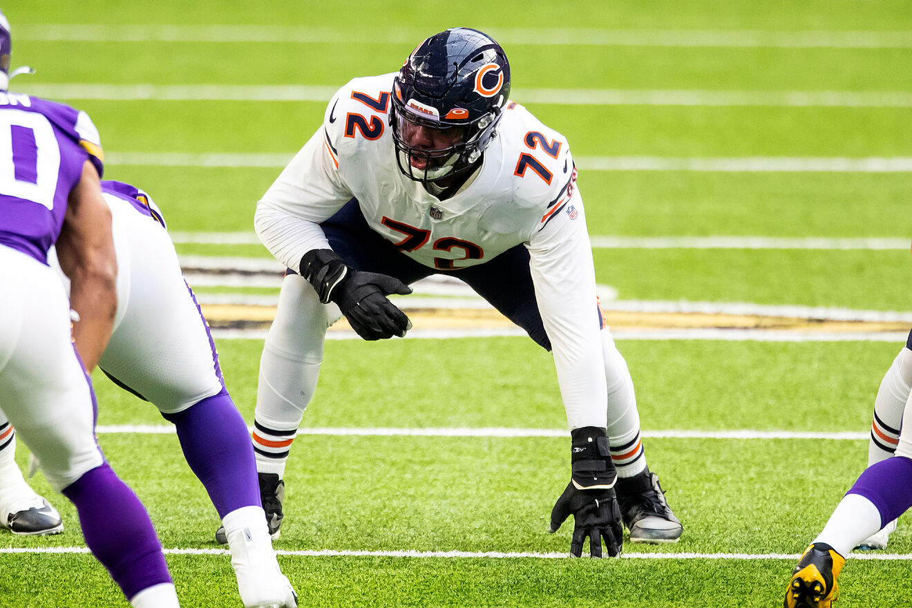 Charles Leno announces retirement on anniversary of baby daughter's ...
