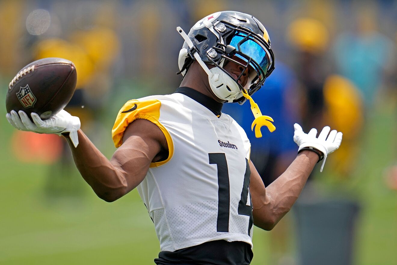Steelers face Eagles without key starters: Pickens, Elliott, and ...