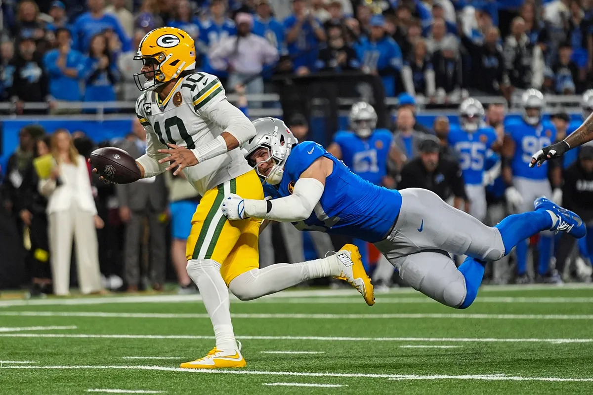 Why angry NFL fans are demanding an investigation into referees after ...