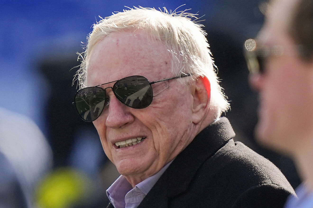 Why Jerry Jones' Cowboys annoy fans with their free agency plan every ...