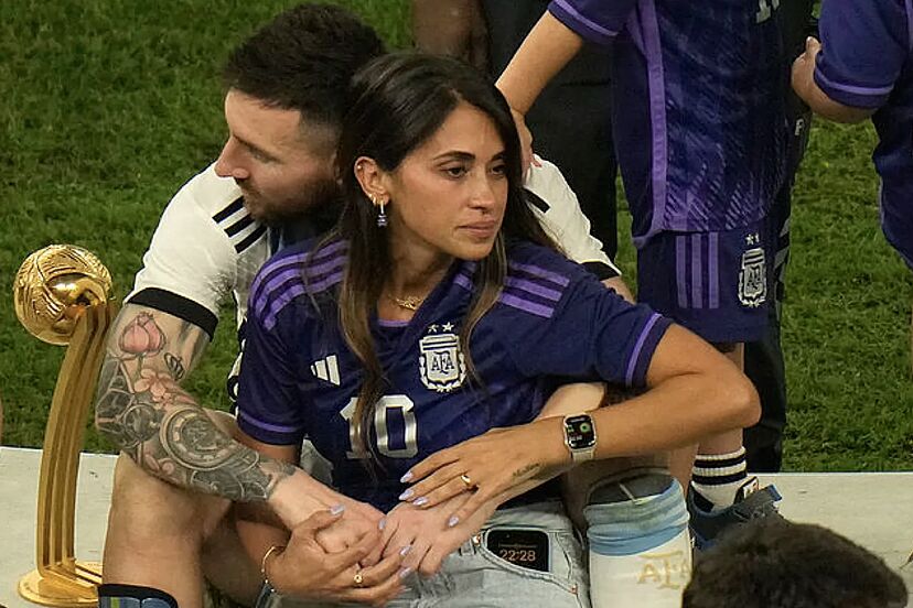 Lionel Messi Girlfriend