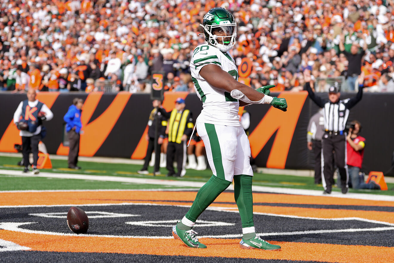 Andy Reid wants Breece Hall, but the Chiefs are leaving him with ...