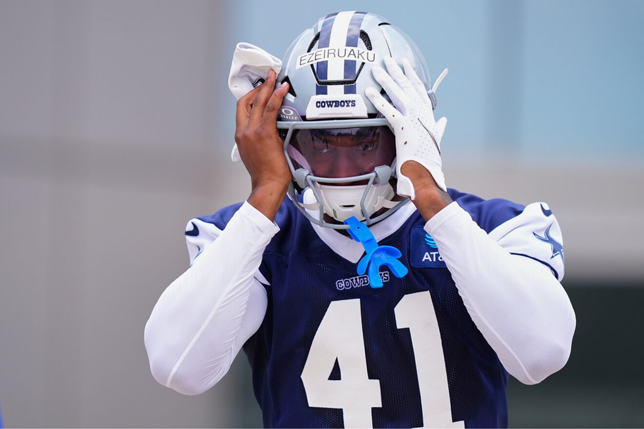 Rookie Donovan Ezeiruaku stealing the spotlight at Dallas Cowboys ...