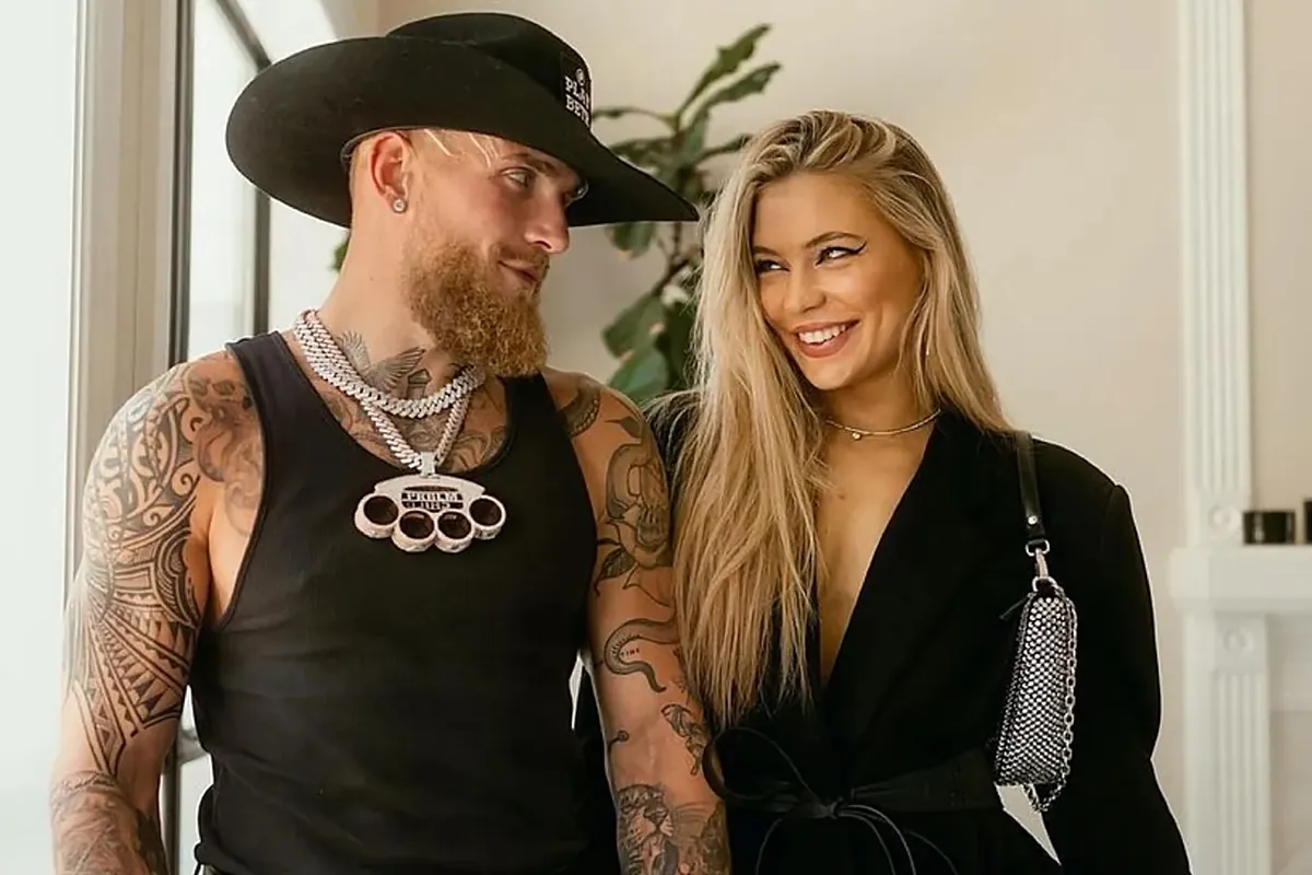 Jutta Leerdam leaves everyone speechless with a see-through dress at ...