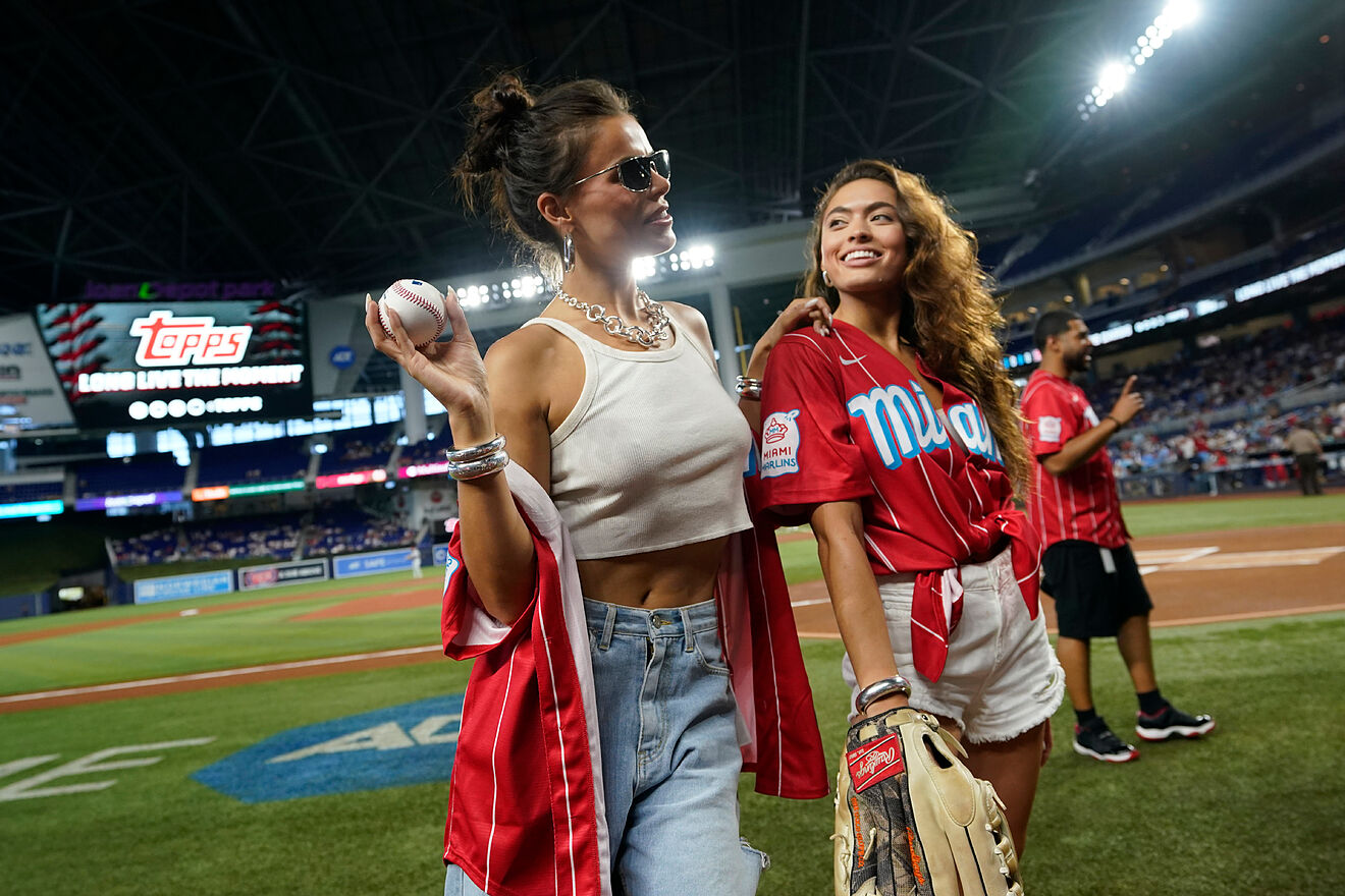 Is Brooks Nader dating Ben Affleck? Model reacts to rumors | Marca