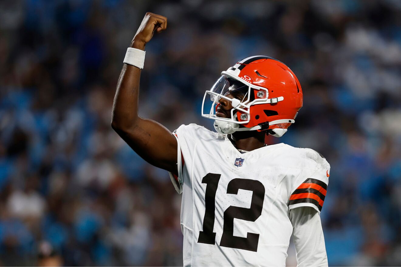 After impressive NFL debut, Myles Garrett lets Shedeur Sanders know he ...