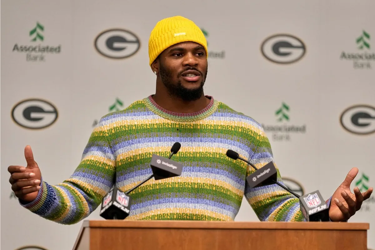 "Winning is everything to me": Micah Parsons' first press conference as ...