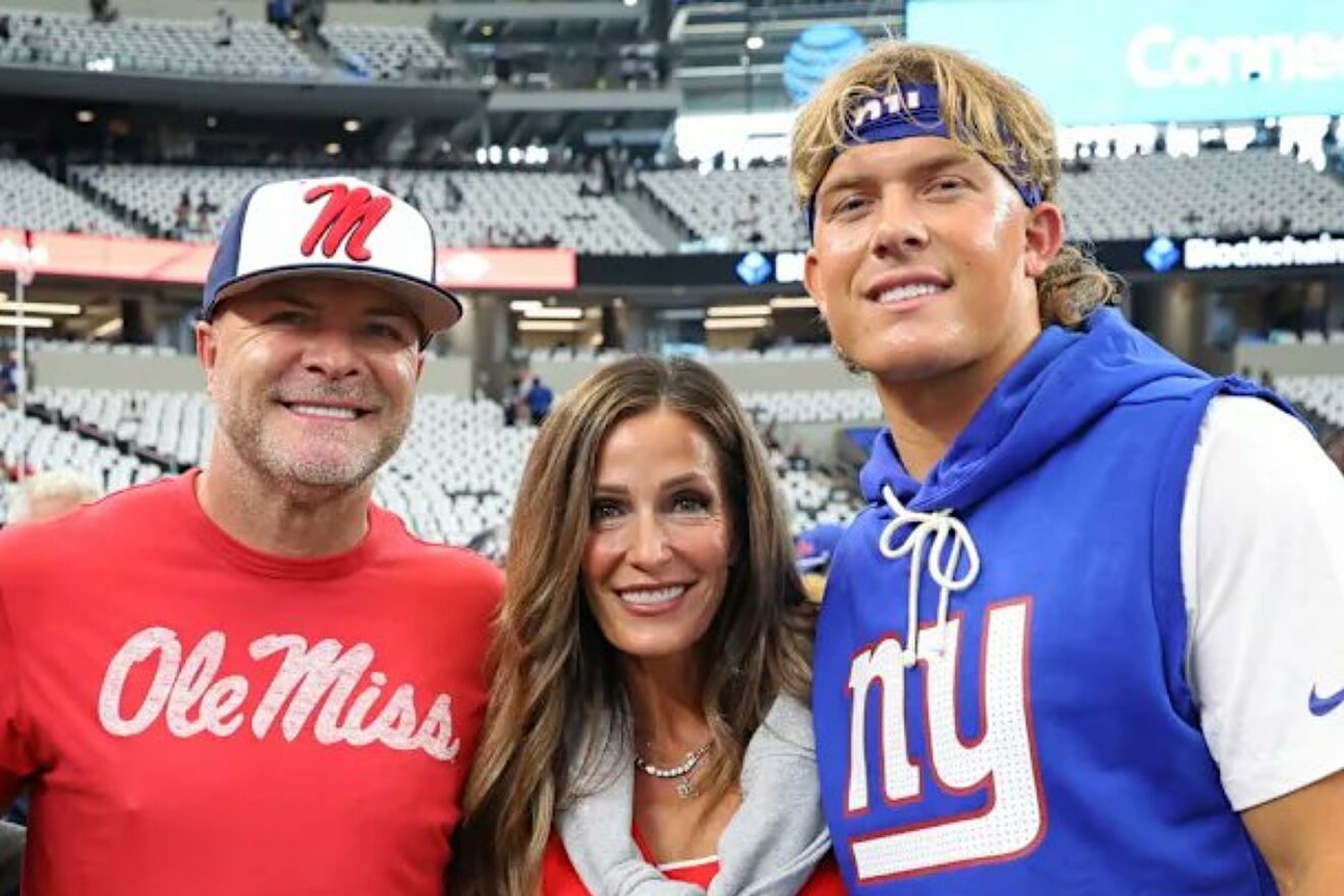 Jaxson Dart's father fumes at controversial referee calls that went ...