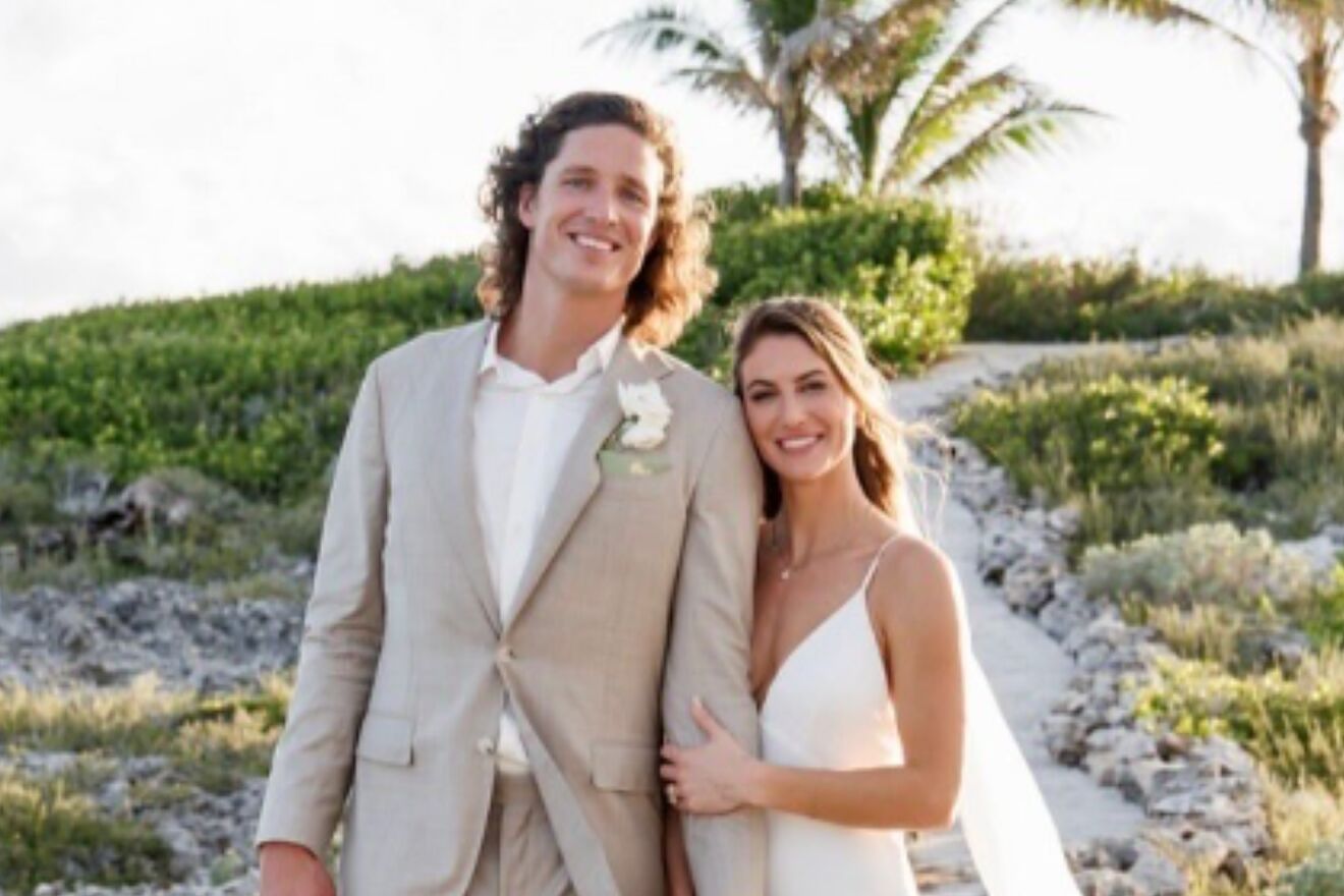 Dodgers pitcher Tyler Glasnow ties the knot with fan he approached ...