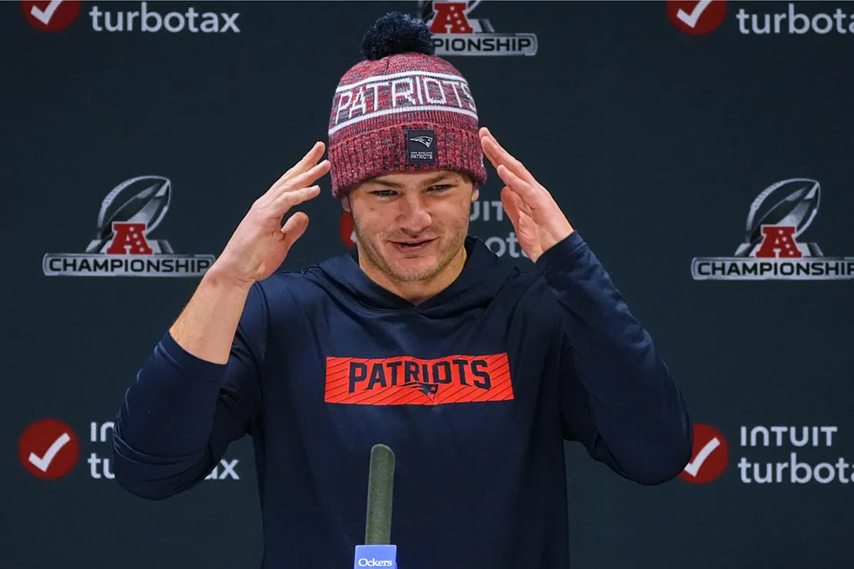 Drake Maye's astonishing college grades are revealed just as he heads ...