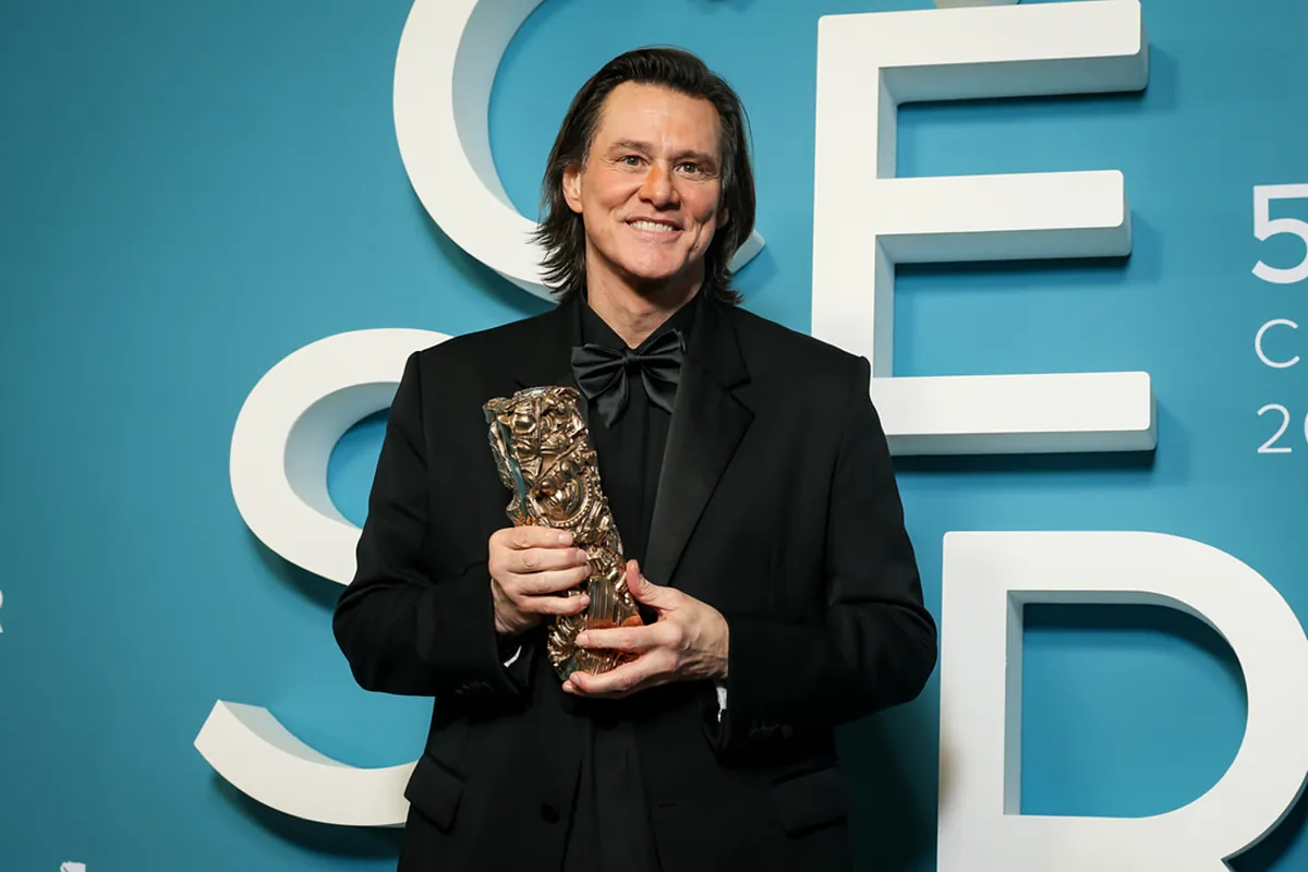 Jim Carrey's new look has an explanation: a plastic surgeon reveals ...