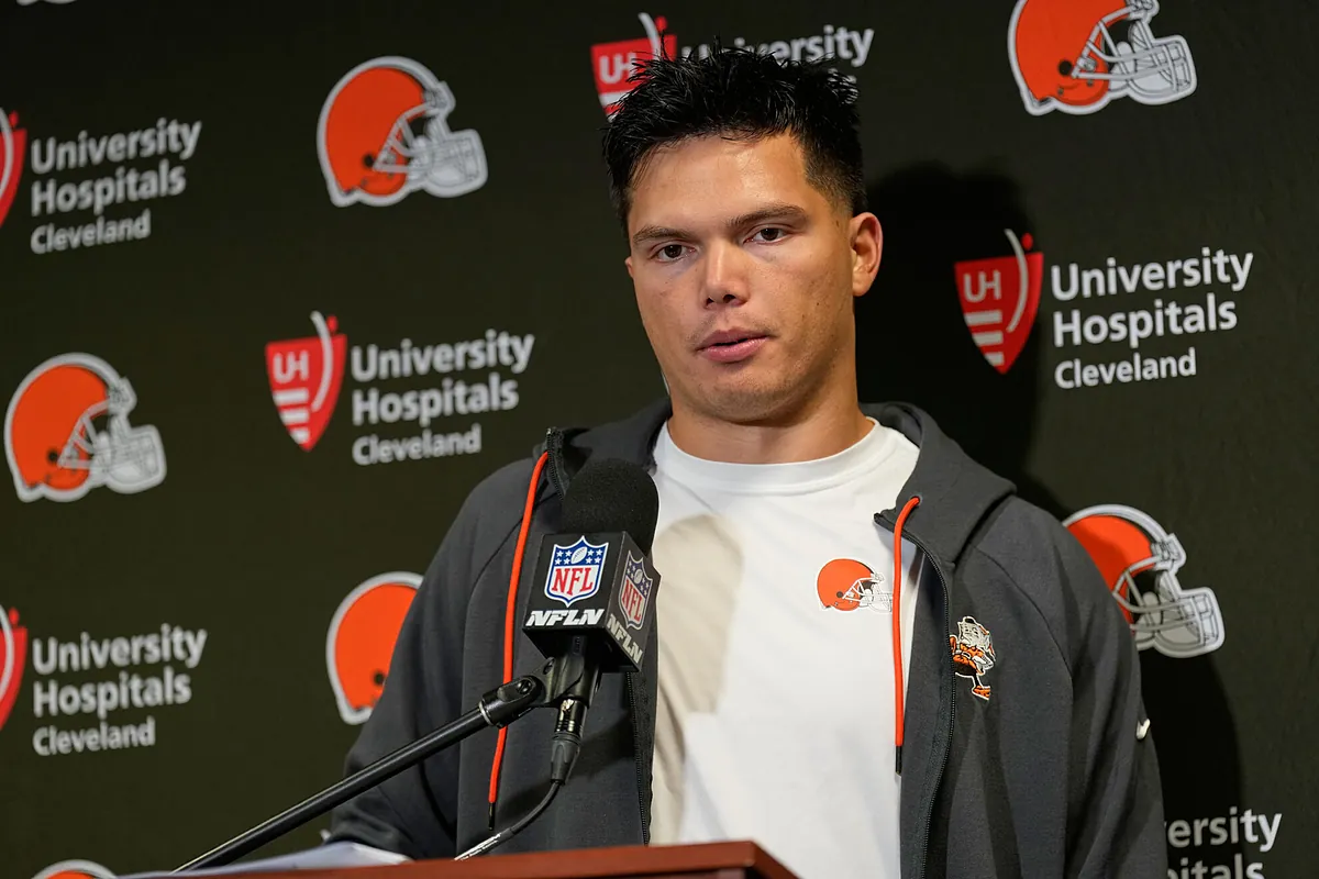 Dillon's fiancée, Zo Caswell, criticizes Browns fans while Travis Hunter's wife supports her | Marca