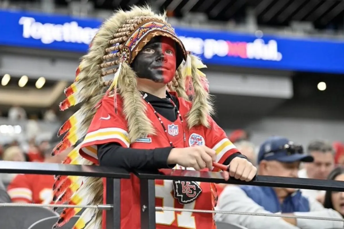 Deadspin faces defamation lawsuit over accusations against 9-year-old ...