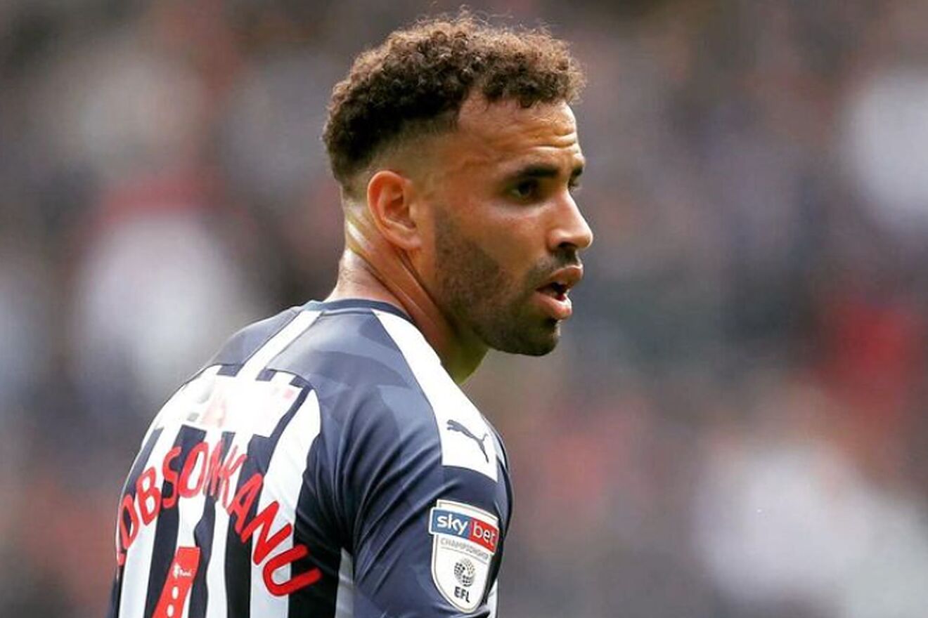 This former Premier League star offers to play for free at Ryan ...