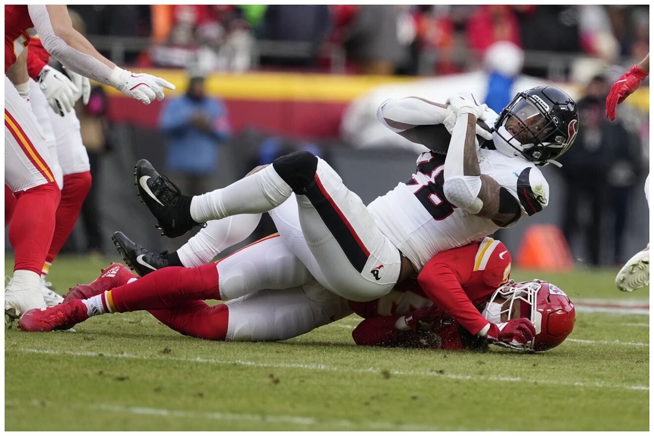 Chiefs' Bryan Cook avoids worst case scenario after scary ankle injury ...