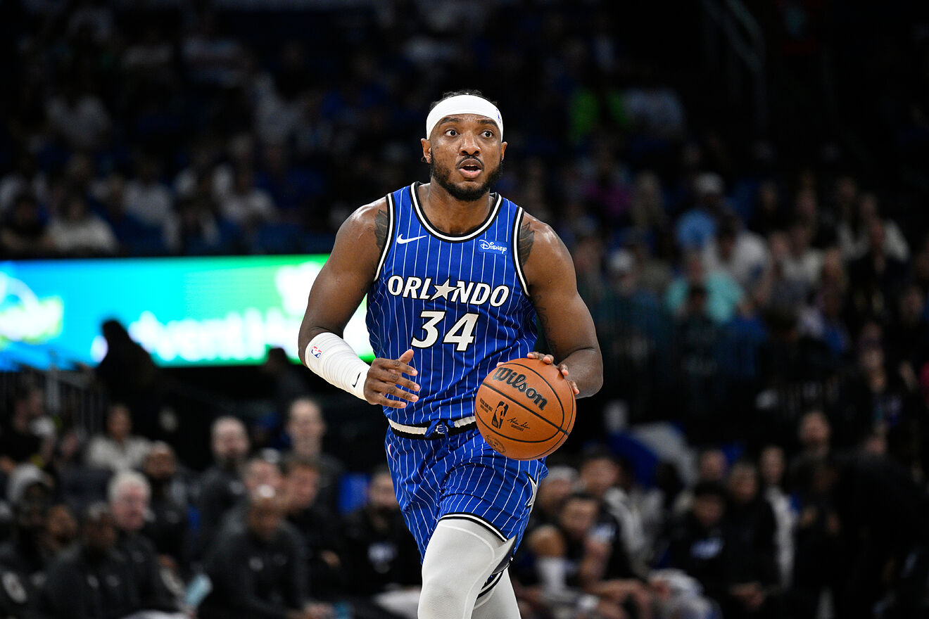 Wendell Carter Jr. announces his 'commitment' to Angel Reese in a ...