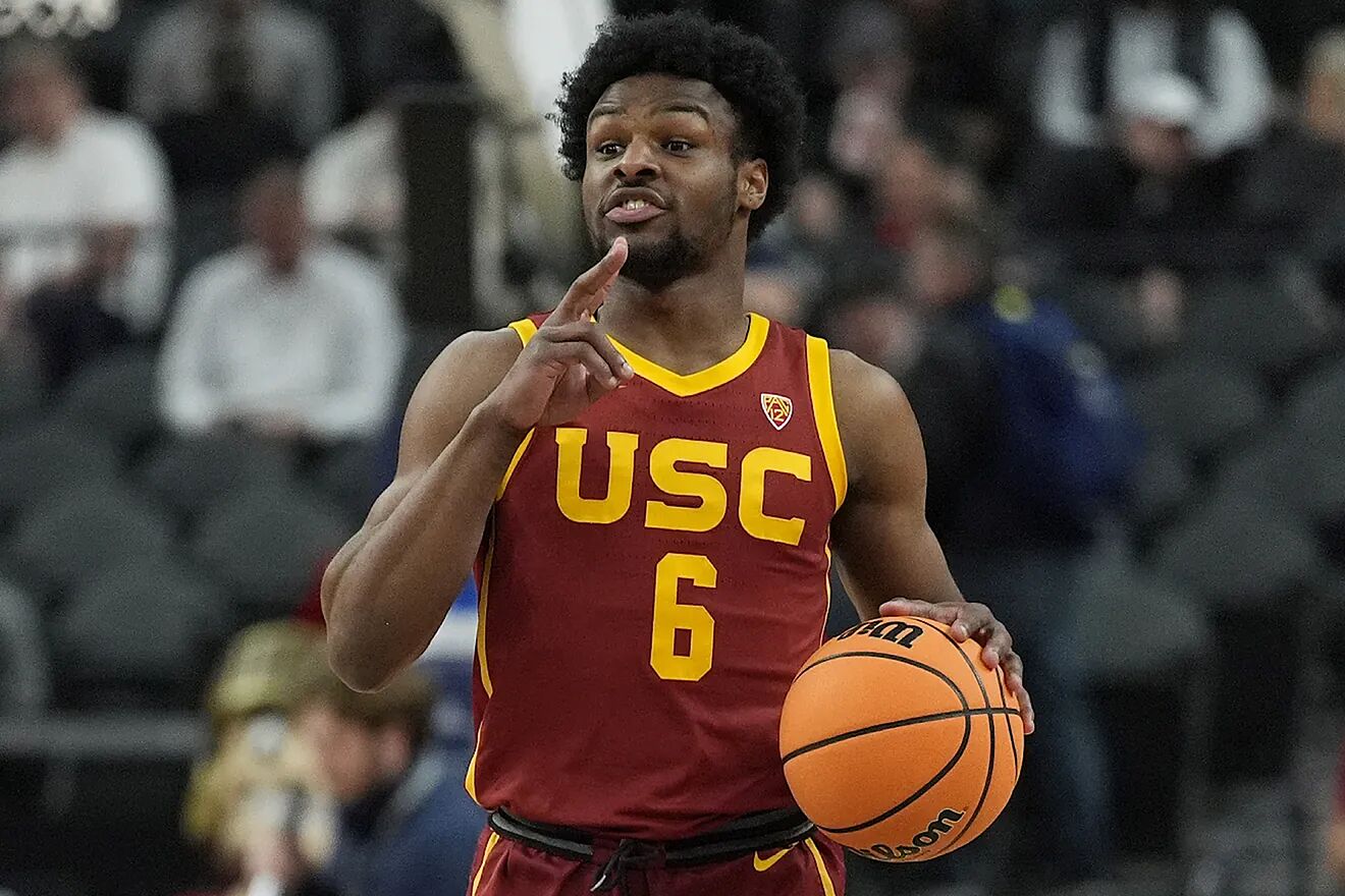Bronny dominates in the G League and LeBron James is proud of his ...