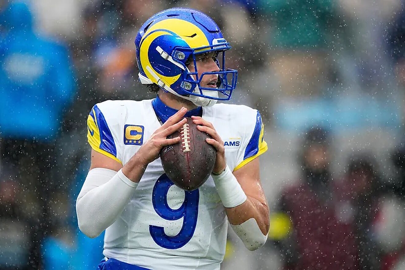 Matthew Stafford breaks Tom Brady's legendary streak and puts Rams on ...