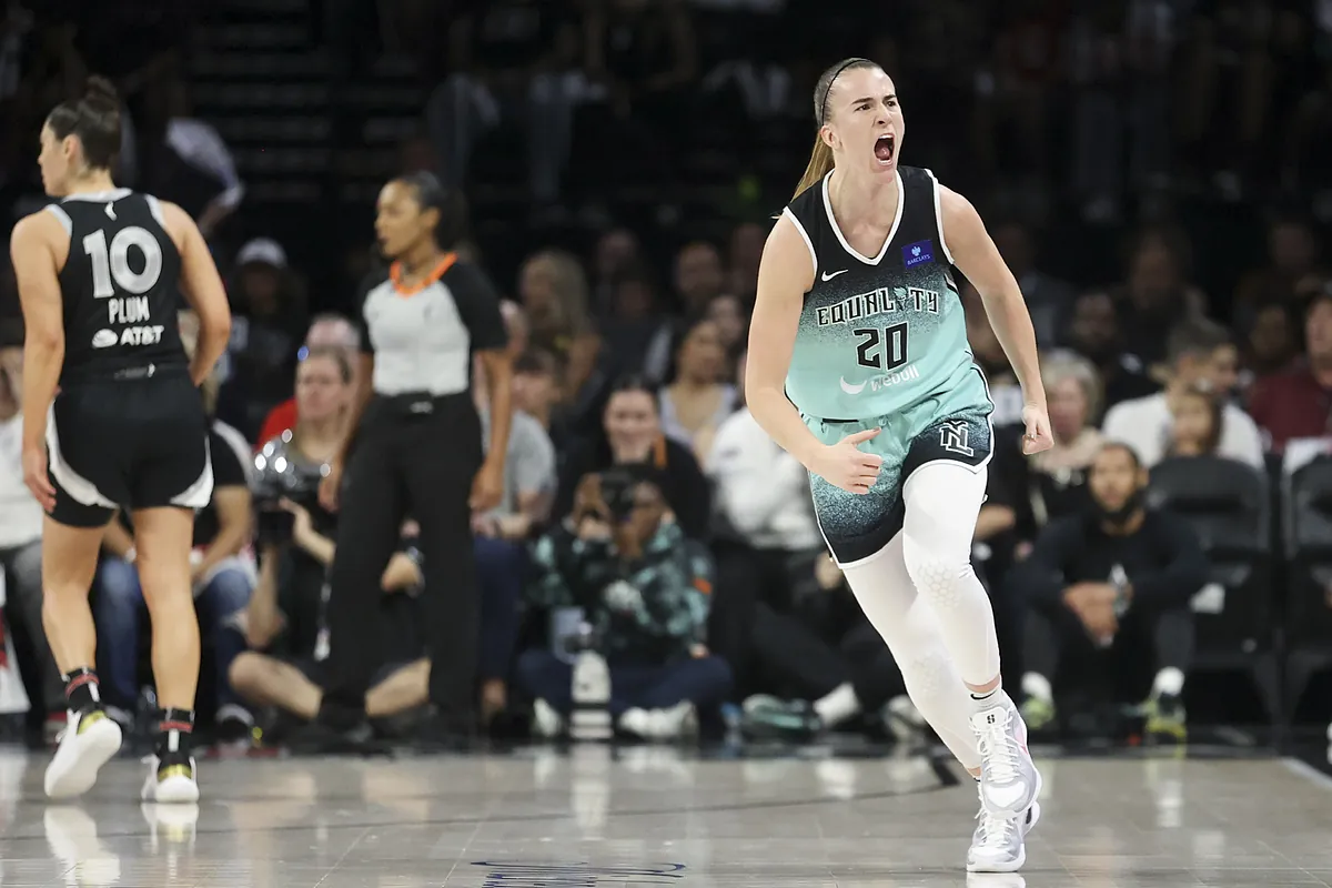 Sabrina Ionescu keeps Liberty grounded with strong four-word message ...