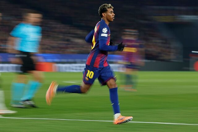 Champions League Live Scores - UEFA CL Live Scoreboard