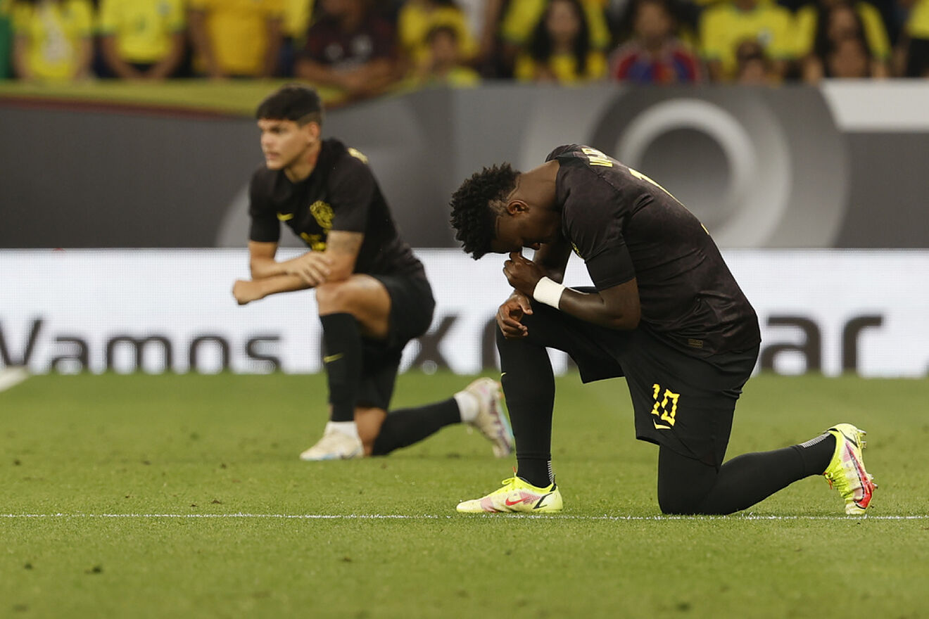 Vinícius and Brazil wear black shirts in stand against racism | Marca