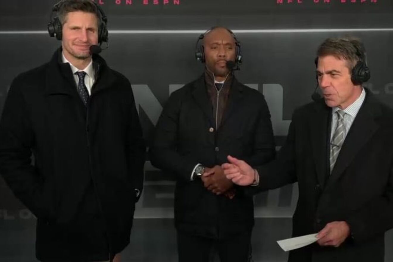 Fans roast Dan Orlovsky, say former QB talks too much on ESPN broadcast ...
