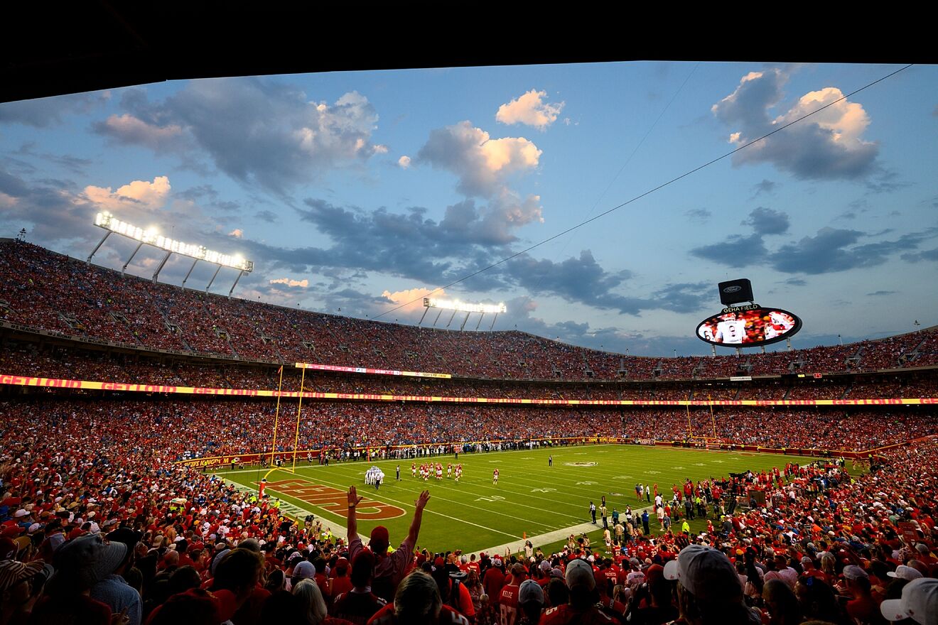 Chiefs draw a hard line on $3 Billion stadium as Kansas lawmakers push ...