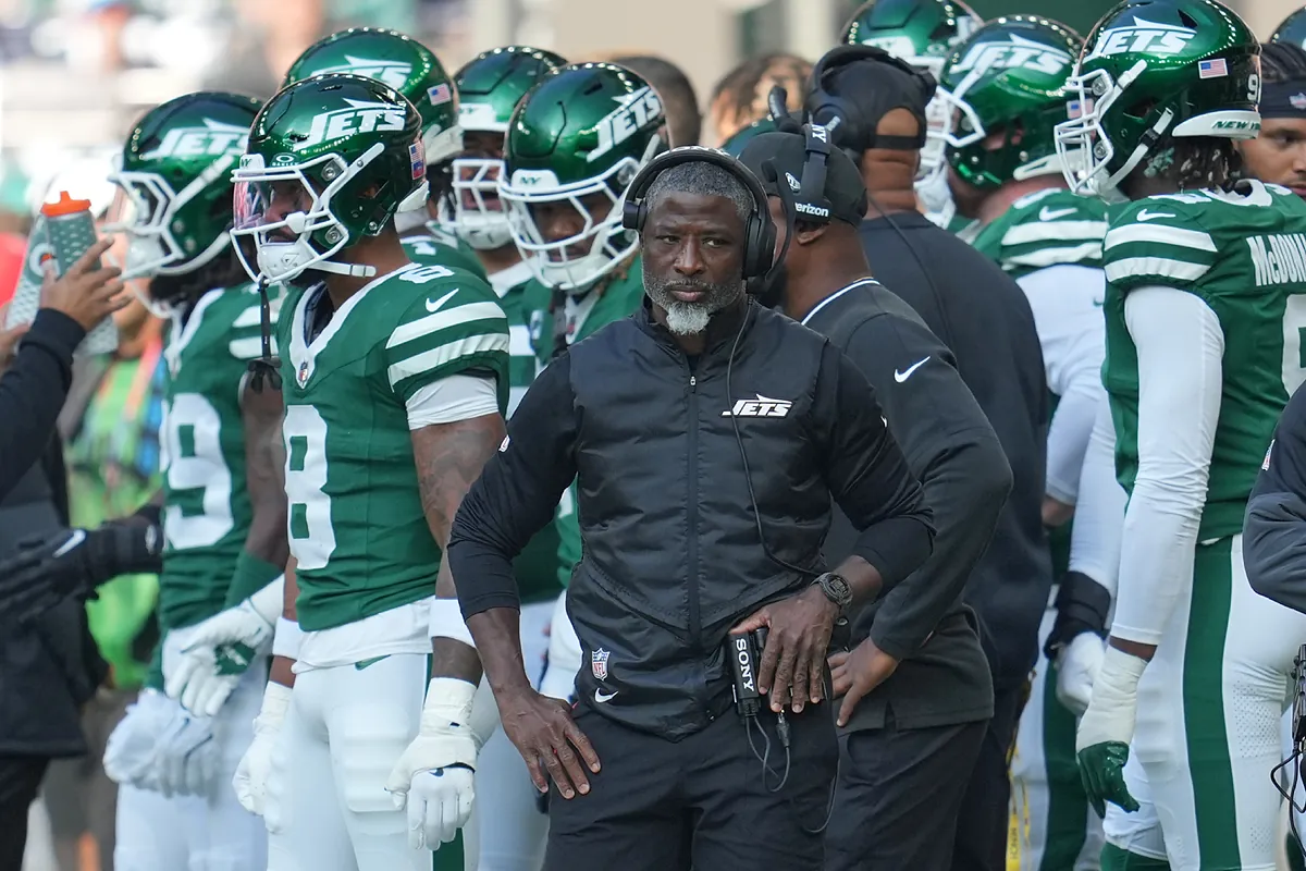 Colin Cowherd slams Jets front office and suggests former Cowboys head ...