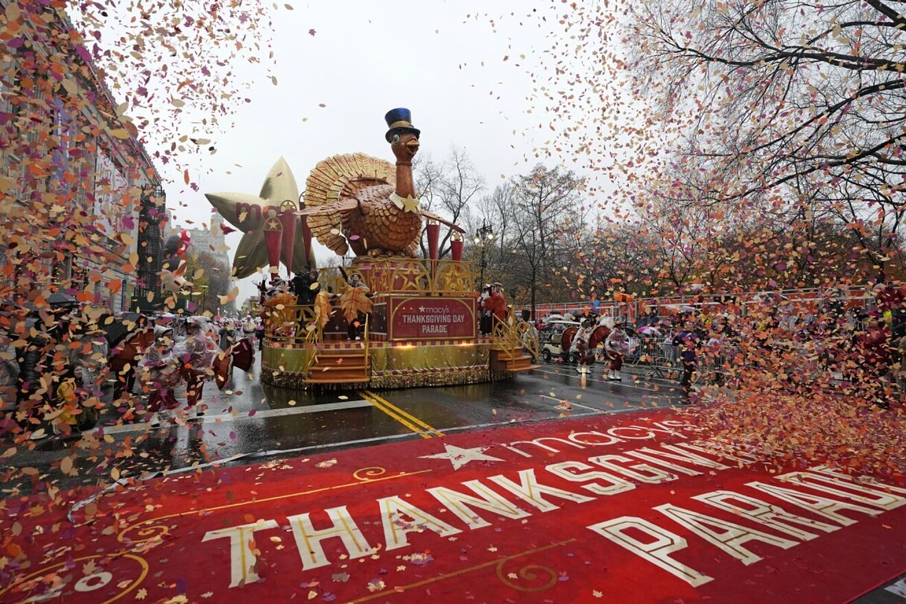 What time is the Macy's Thanksgiving Day Parade 2025? Route, balloons ...