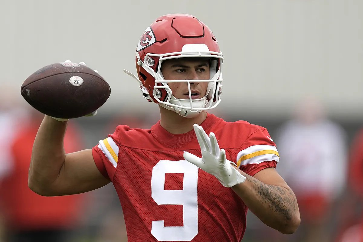 Louis Rees-Zammit lauds Travis Kelce and Patrick Mahomes support as he ...
