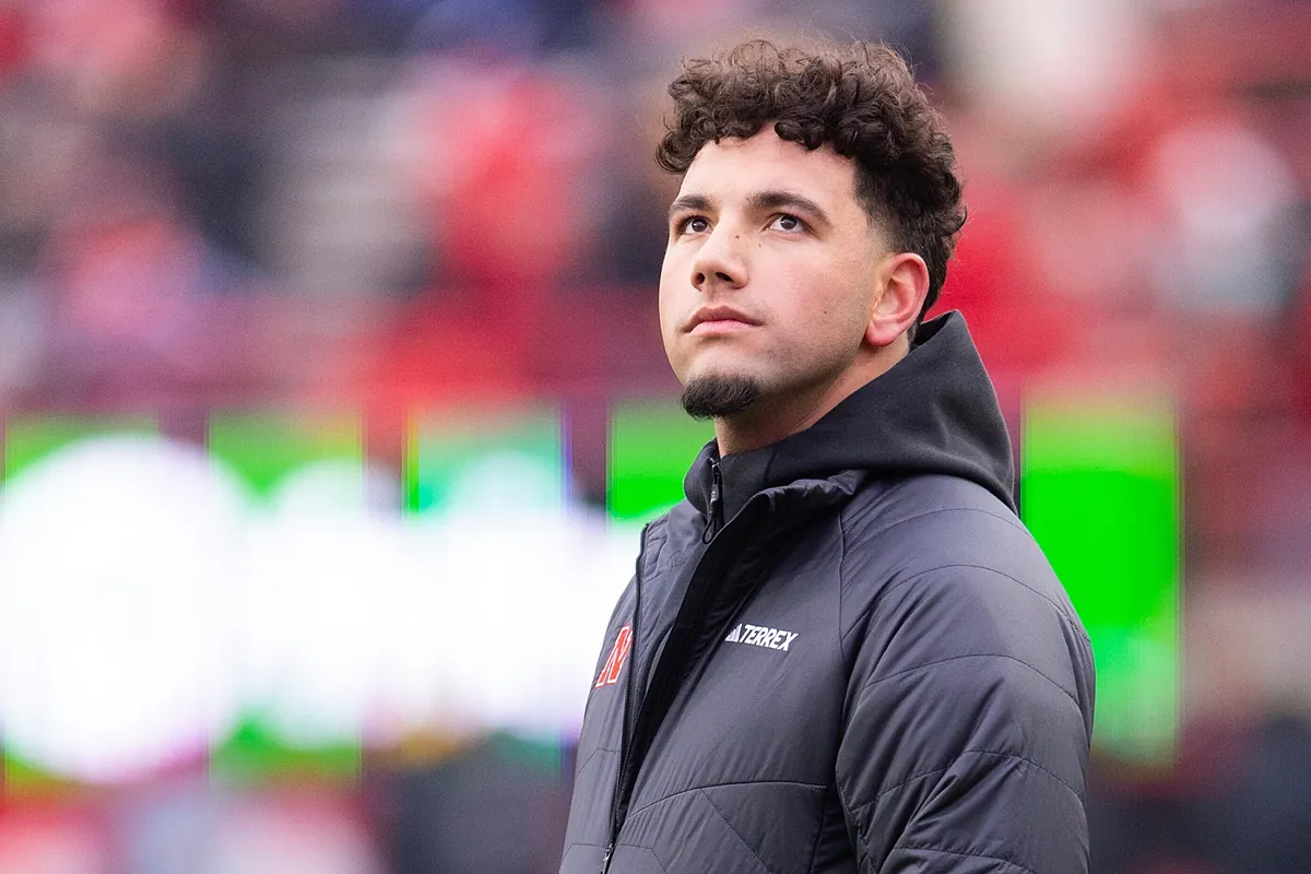 Intrigue surrounds Dylan Raiola's future: His girlfriend Skarlett Jones ...