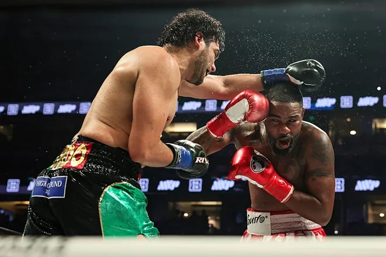 Zurdo Ramirez retains WBA and WBO titles by unanimous decision | Marca