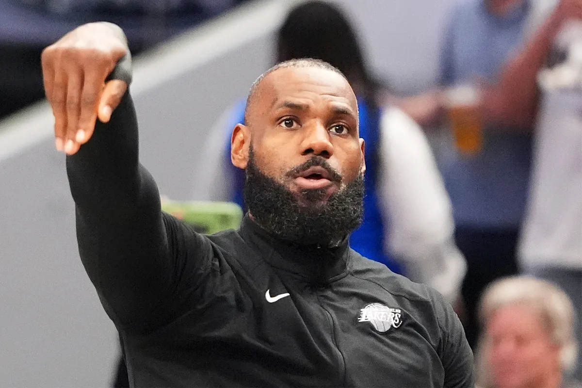 LeBron James gets cooked by NBA legend for lack of "professionalism ...