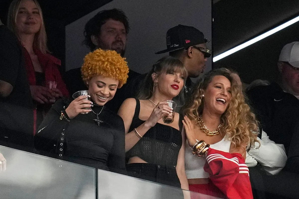 How Taylor Swift boosted the NFL's popularity and added $1 billion in ...