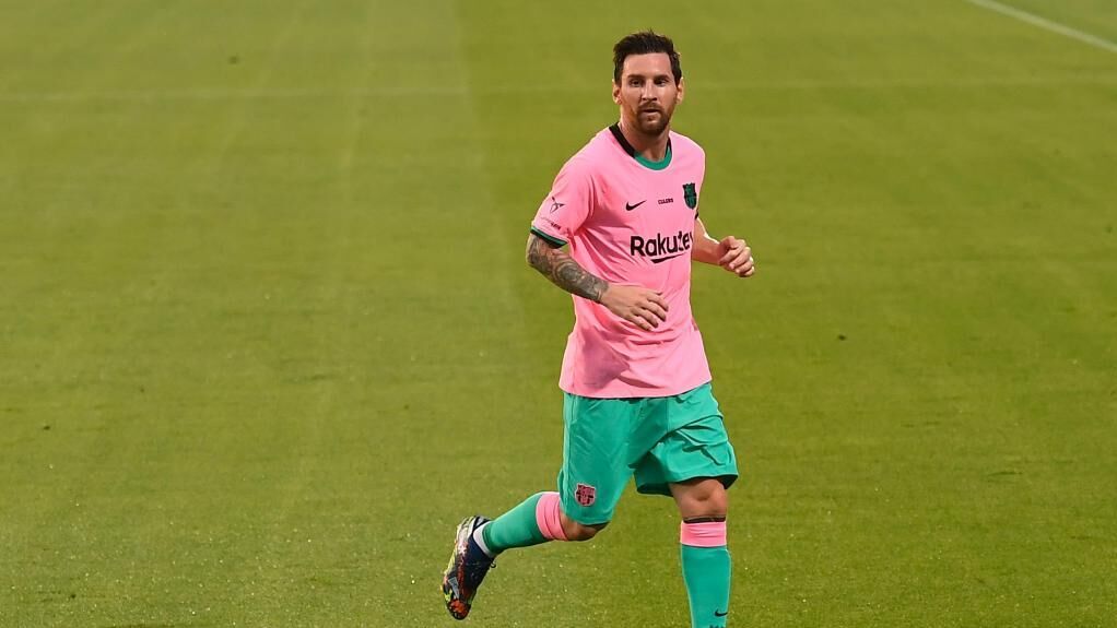 Barcelona vs Girona: Messi's first goal since transfer saga: A right ...