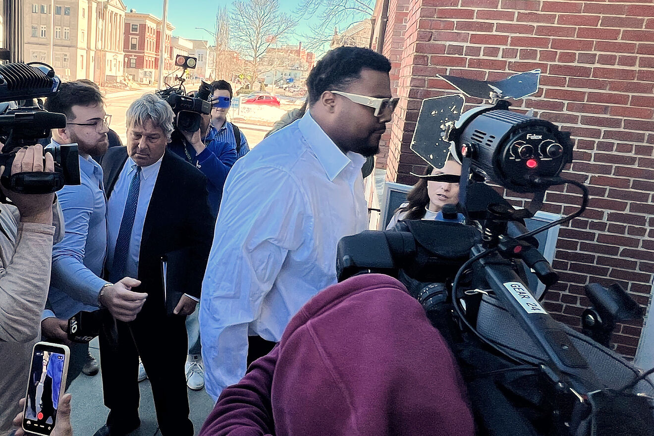 Patriots' Christian Barmore has domestic assault charge dismissed | Marca