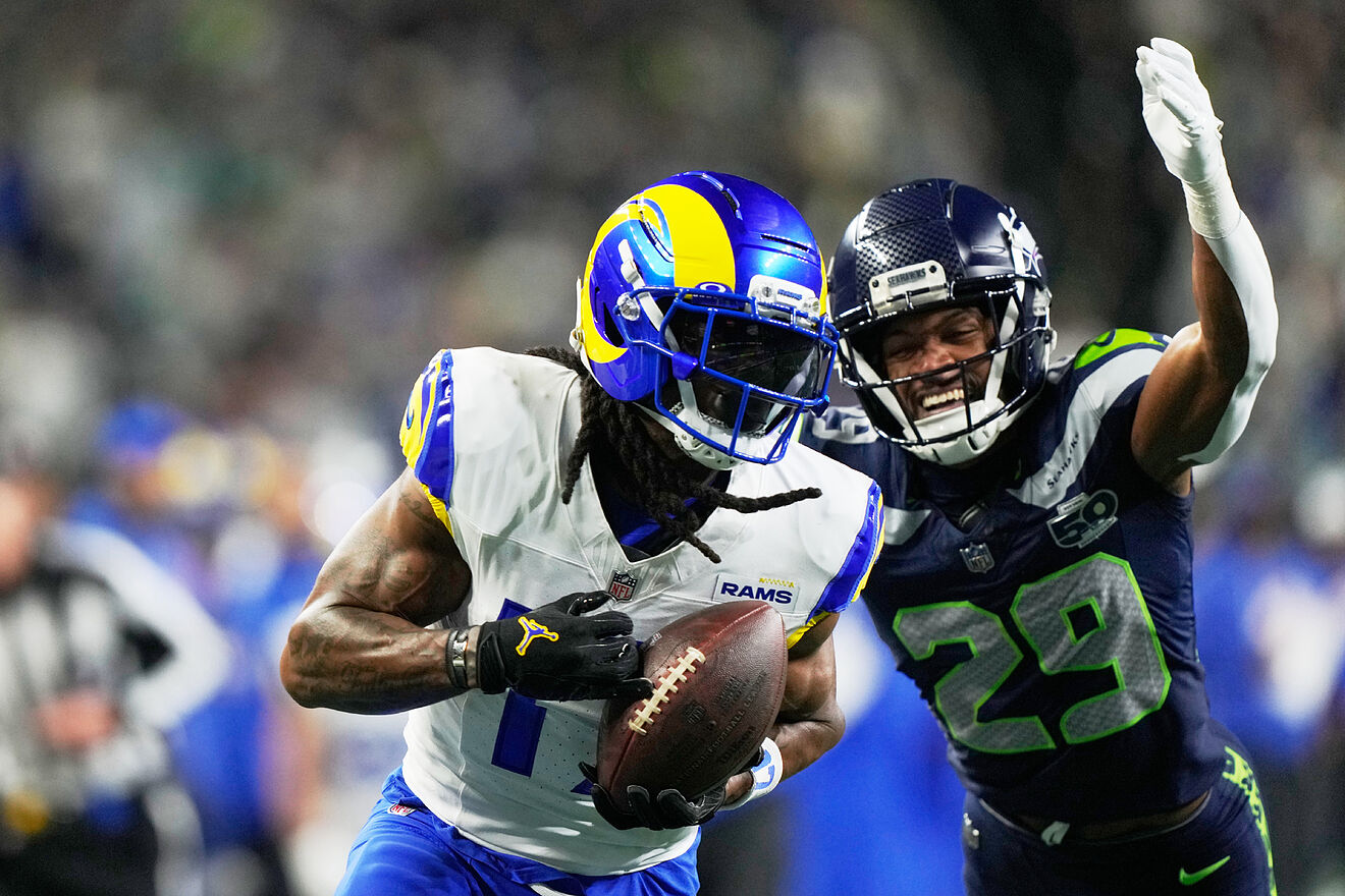 Davante Adams' deep pain: breaks down in tears after losing fifth NFC ...