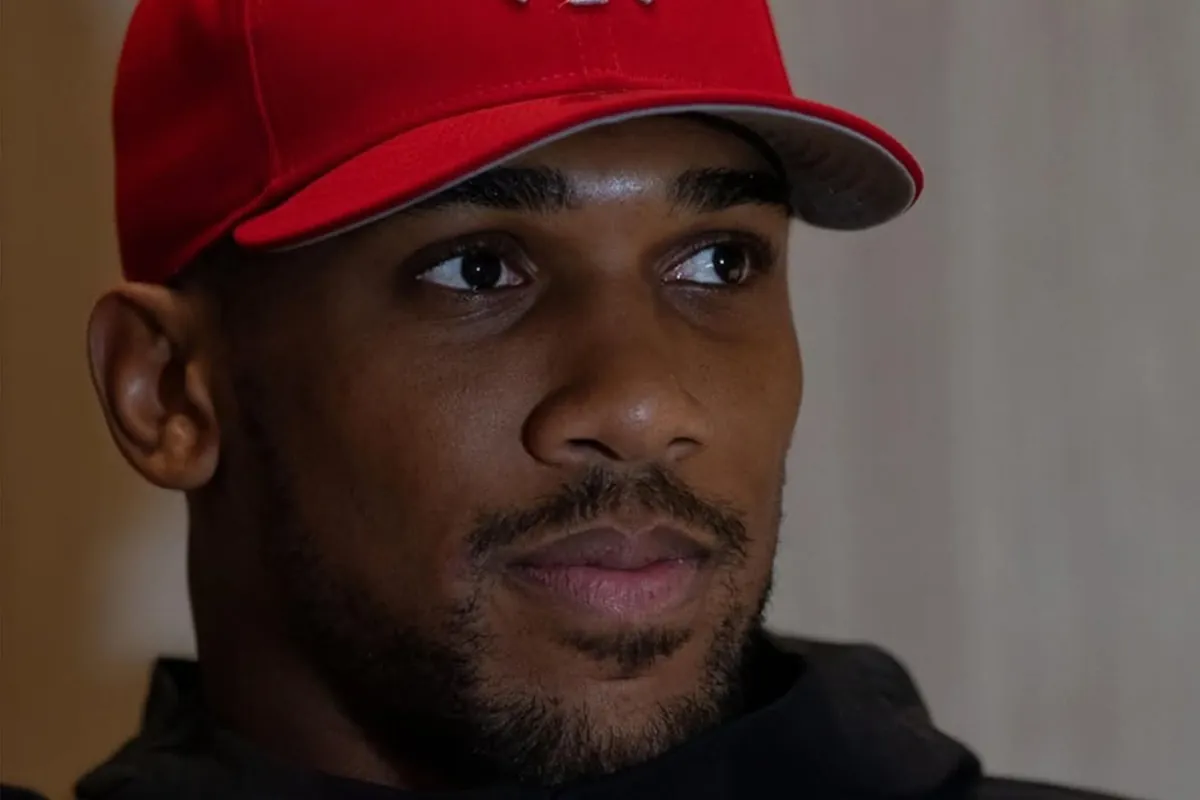 Anthony Joshua was seen deeply affected as he arrived at the mosque for ...